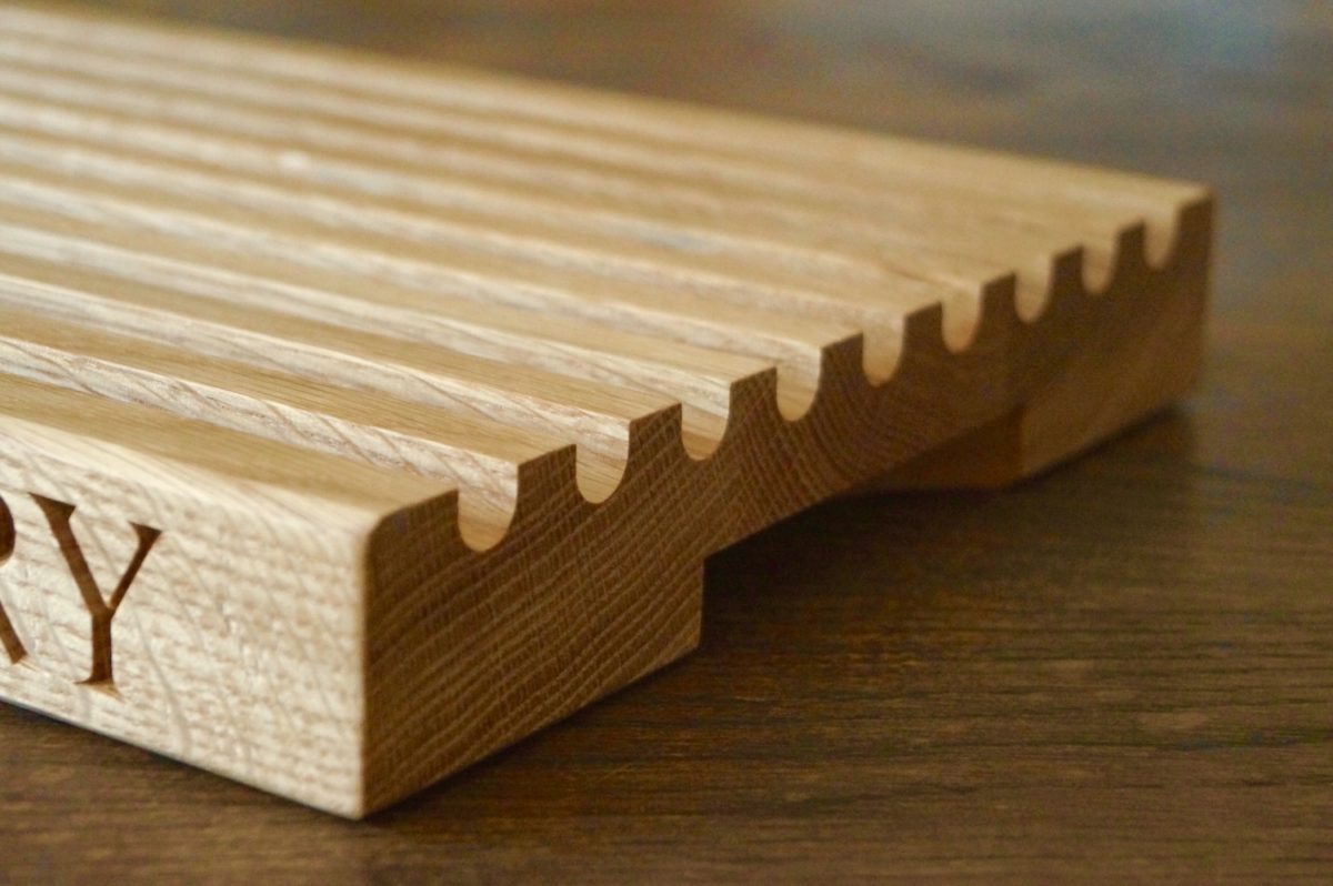Personalised Wooden Bread Boards | MakeMeSomethingSpecial.com