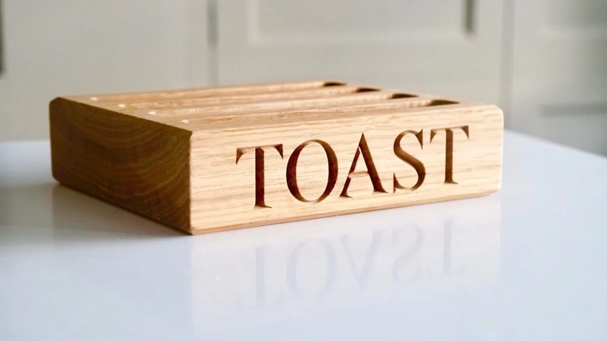 Personalised Toast Racks | MakeMeSomethingSpecial.com