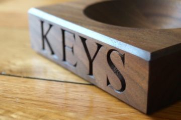 Personalised Wooden Key Bowl | MakeMeSomethingSpecial.com