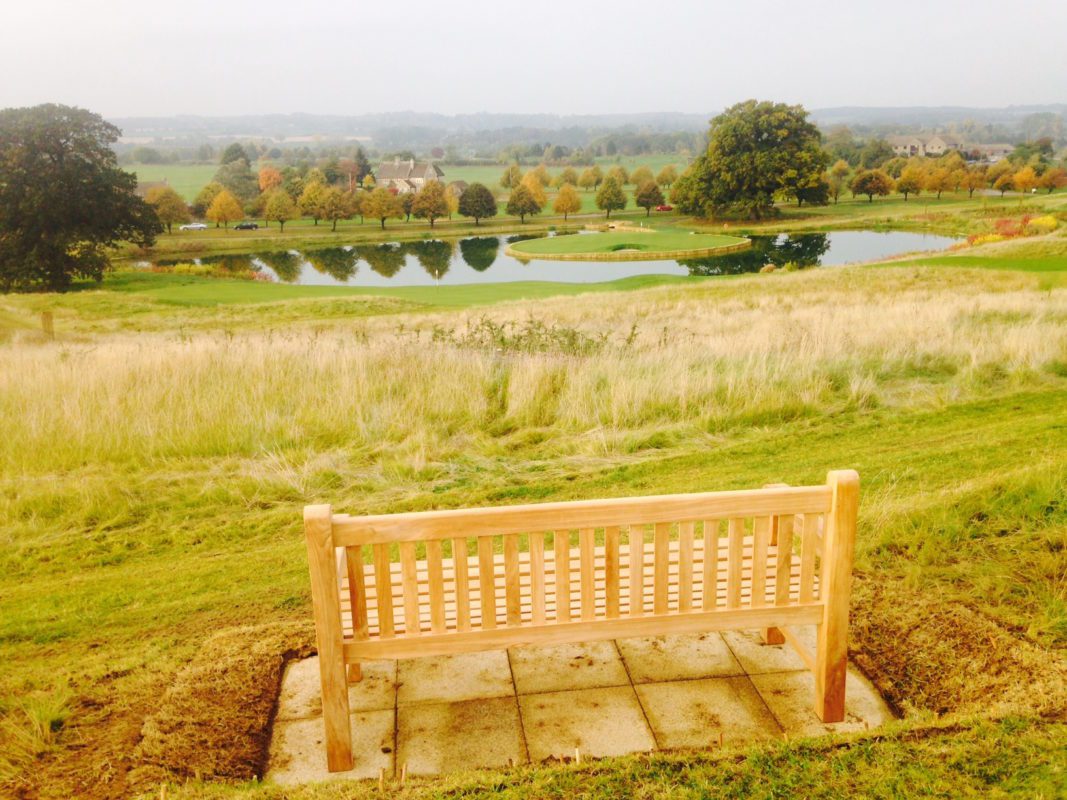 Engraved Memorial Bench for a Golf Course | MakeMeSomethingSpecial
