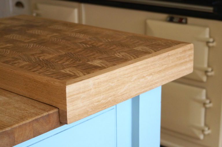 Framed End Grain Chopping Board | MakeMeSomethingSpecial