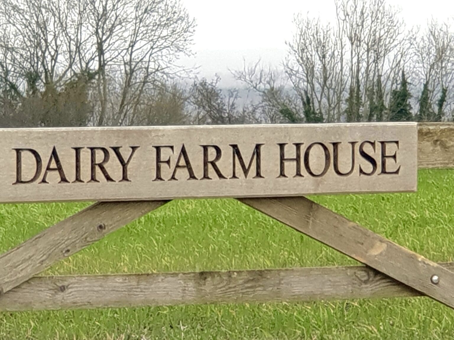 Personalised Wooden Gate Signs | MakeMeSomethingSpecial.com