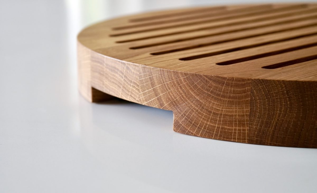 Personalised Wooden Round Bread Boards | MakeMeSomethingSpecial