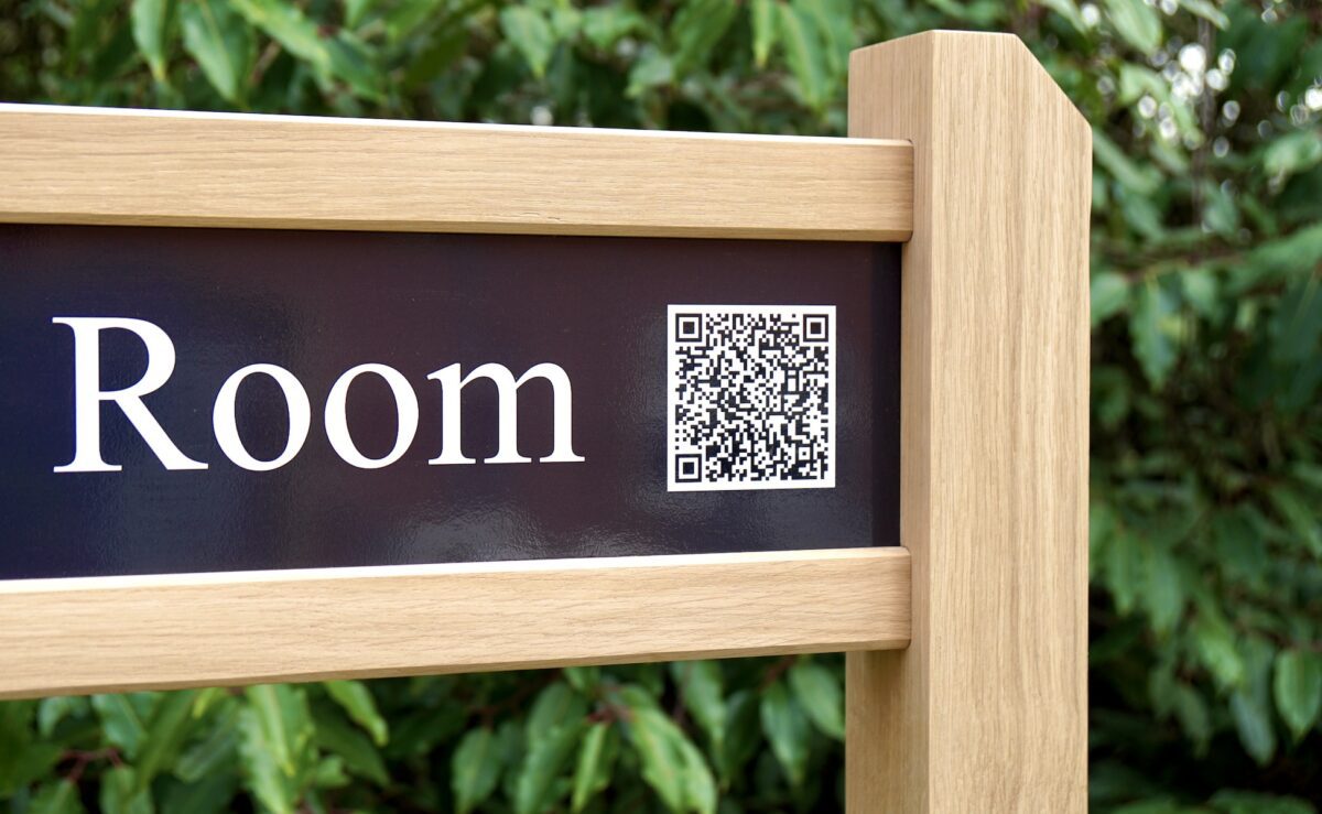 Premium Printed Vinyl Sign on Posts | MakeMeSomethingSpecial